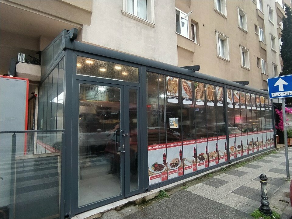 Restoran Alvarlı Kasap Döner ve Izgara, İstanbul, foto