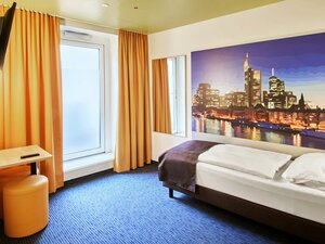 B&b Hotel Frankfurt-Hbf (Mainzer Landstraße No:80, Frankfurt am Main), otel  Frankfurt am Main'den