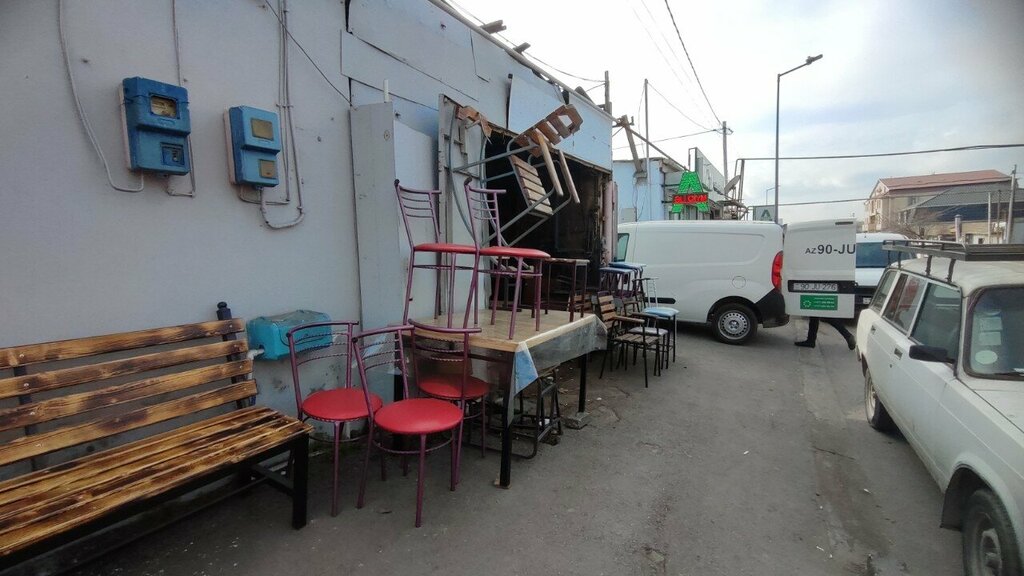 Ahşap endüstrisi Taxta Sexi, Bakü, foto