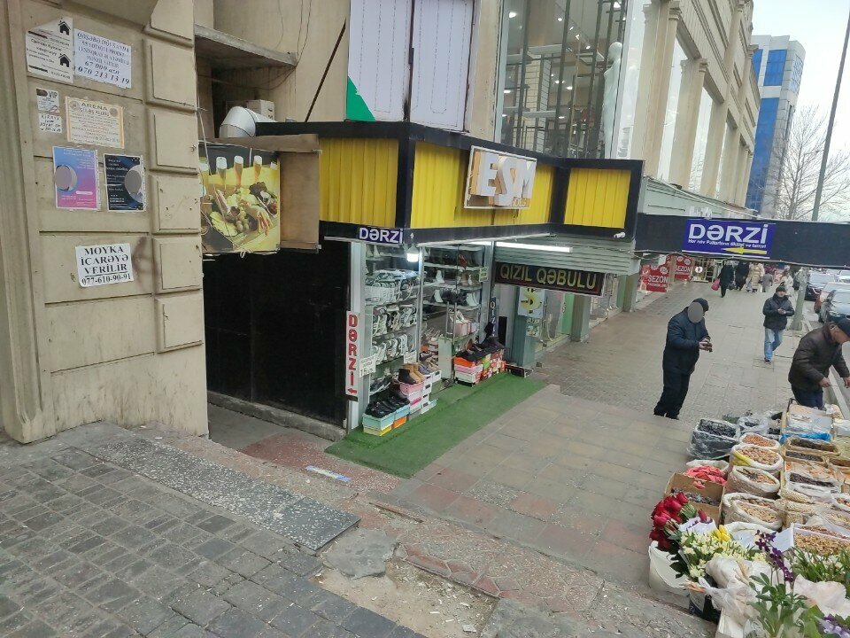Ayakkabı mağazaları Esm, Bakü, foto