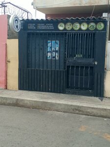 Barbearia (Luanda, Rua 7), berberler  Loanda'dan