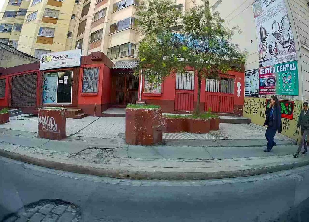 Okul kitap ve gereçleri El Paurito, La Paz, foto