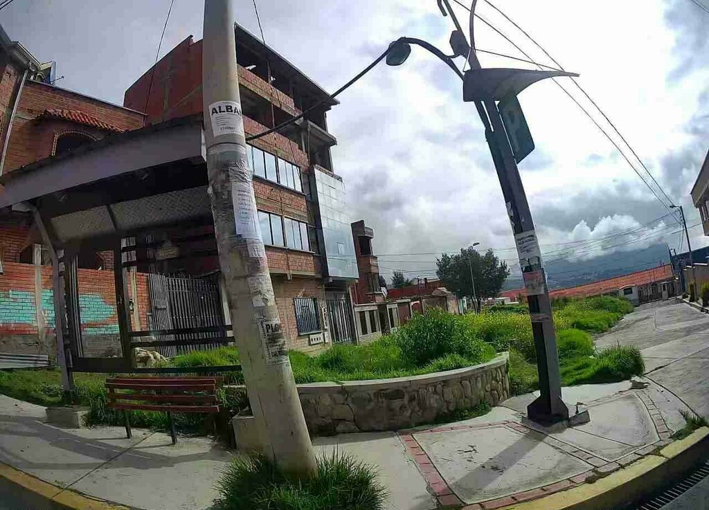 Toplu taşıma durağı Pumakatari, La Paz, foto