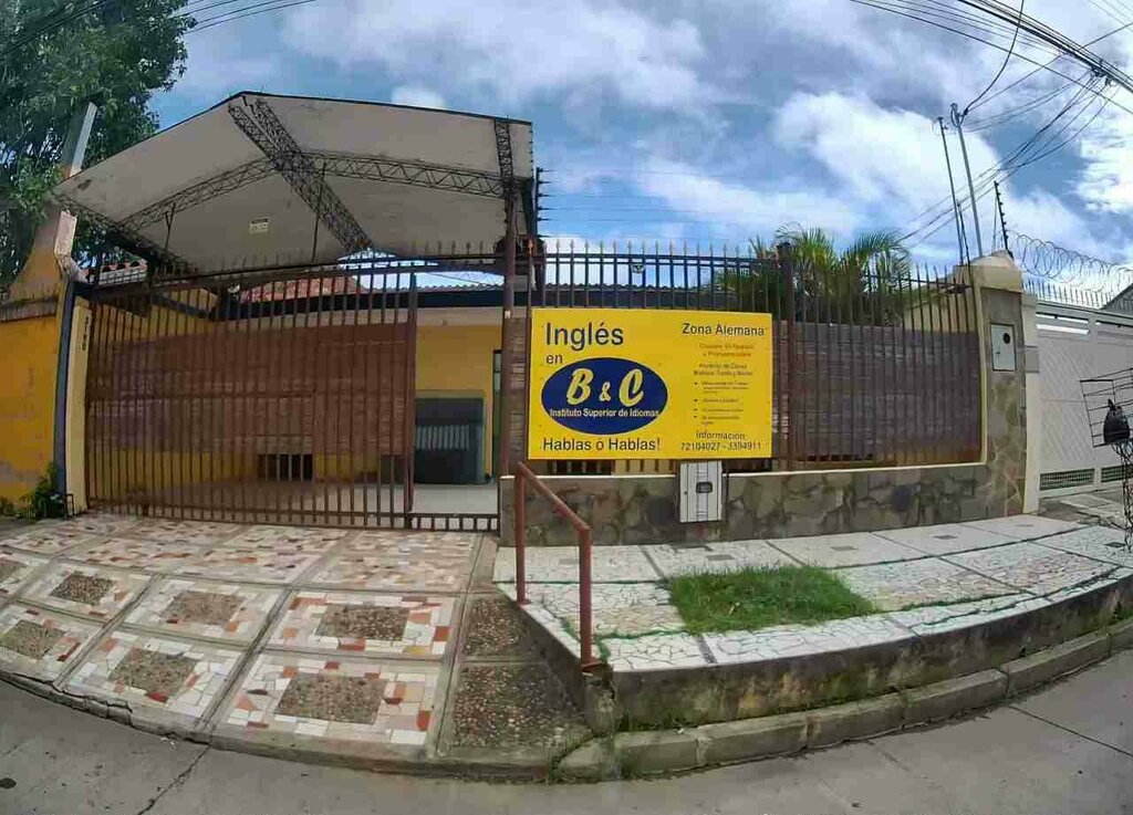Yabancı dil kursları B & C, Santa‑Krus, foto