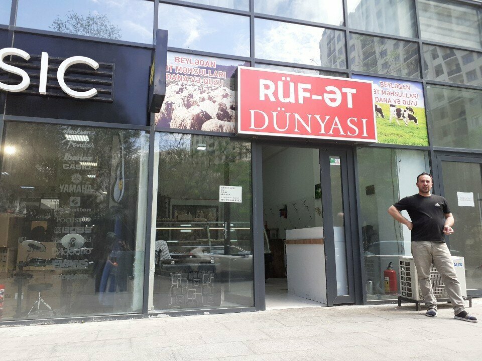 Kasap, şarküteri Rüf-ət, Bakü, foto