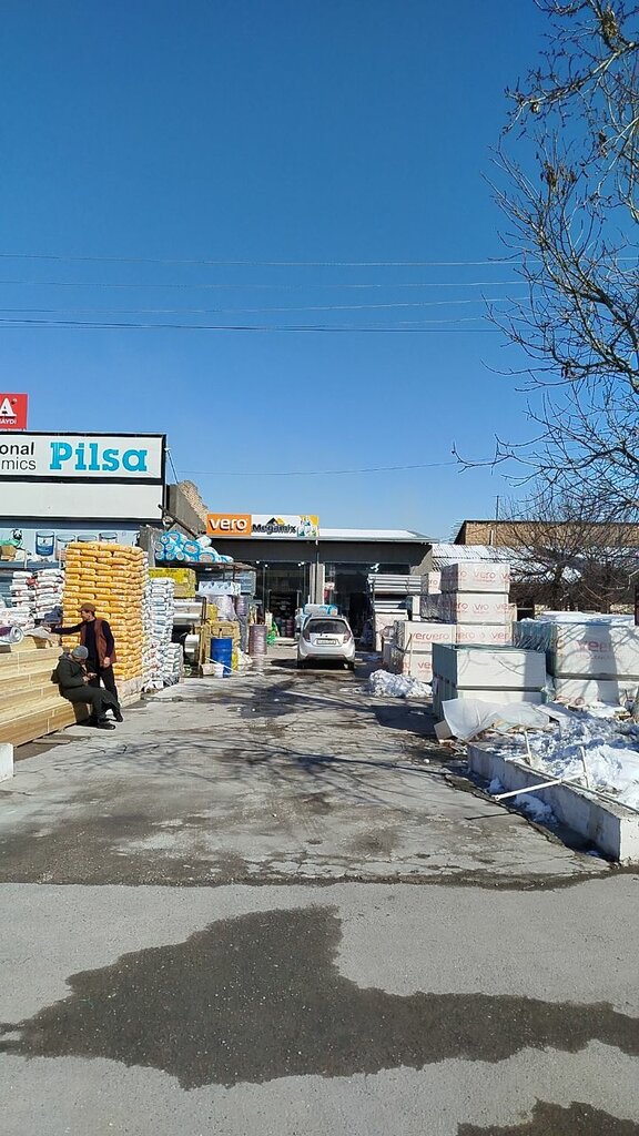 Yapı mağazası Vero Stroy Wholesale Store, Taşkent eyaleti, foto