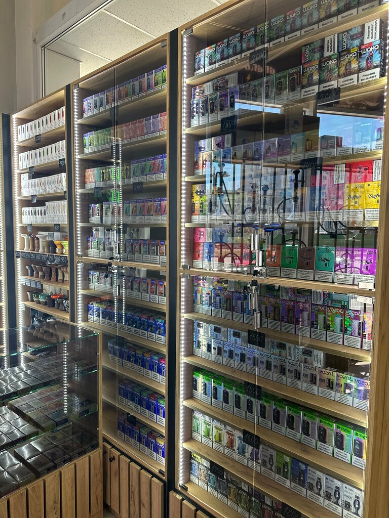 Tütün, sigara mağazaları Пароход, Yevpatorya, foto