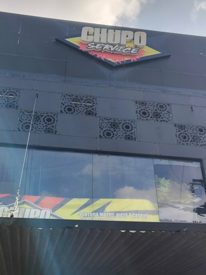 Otomobil servisi Chupo service, Medellin, foto