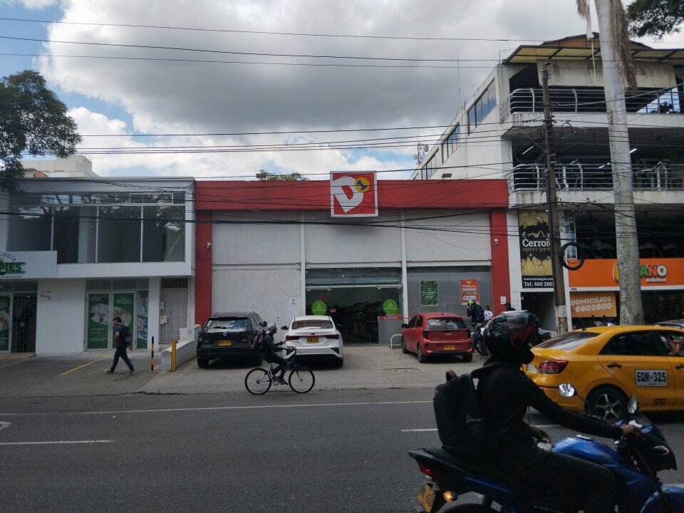 Hipermarket Tienda D1, Cali, foto