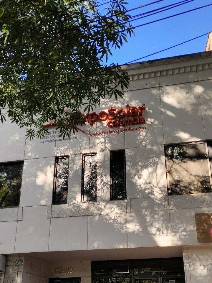 Yönetim ofisi ExpoSolar Colombia, Medellin, foto