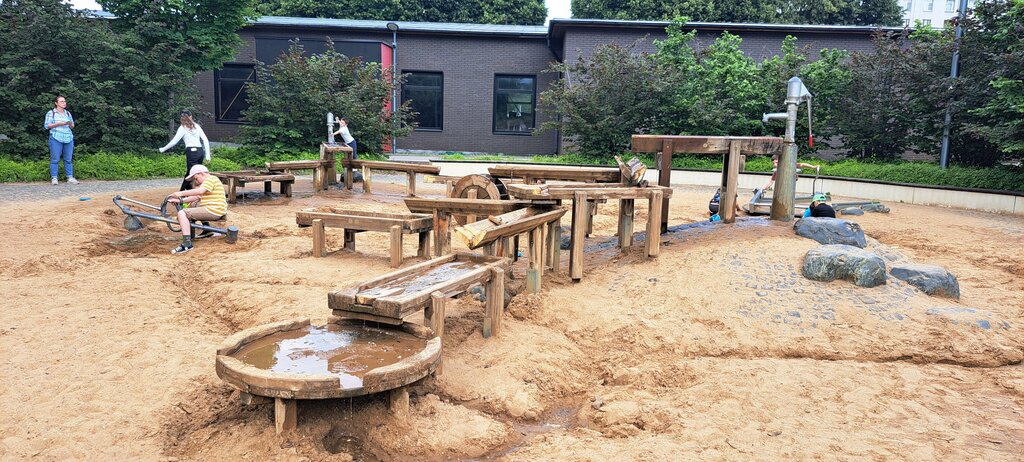 Oyun alanı Playground, Moskova, foto