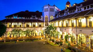 Sunrise Hotel Semarang (Central Java, Semarang, Jalan Soekarno-Hatta), otel  Semarang'dan