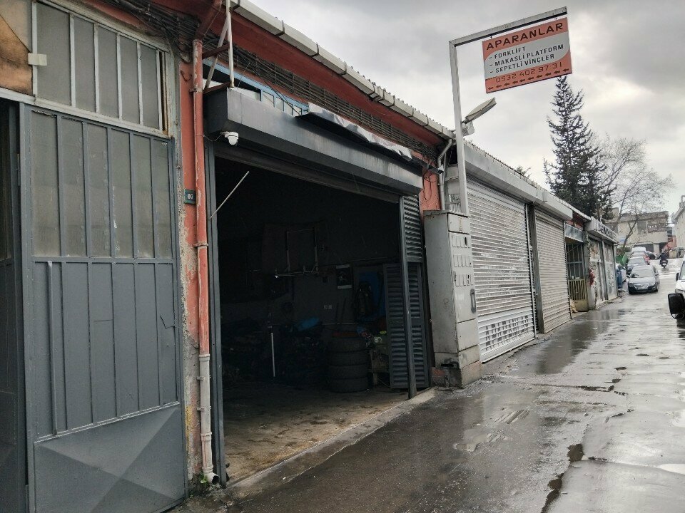 Vinç firmaları Aparanlar Forklift, İstanbul, foto