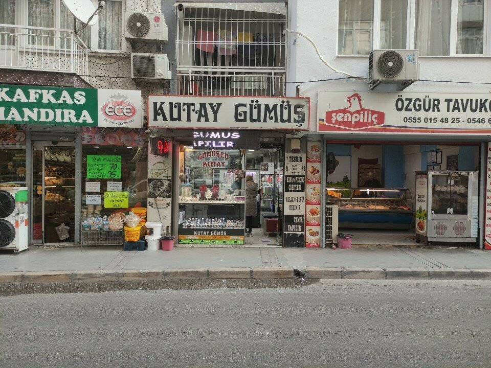 Değerli taşlar Kutay Gümüş, İzmir, foto