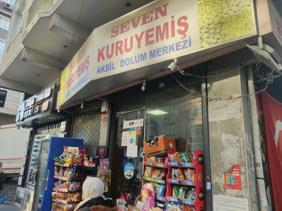 Pazarlar ve çarşılar Seven Kuruyemiş, İstanbul, foto