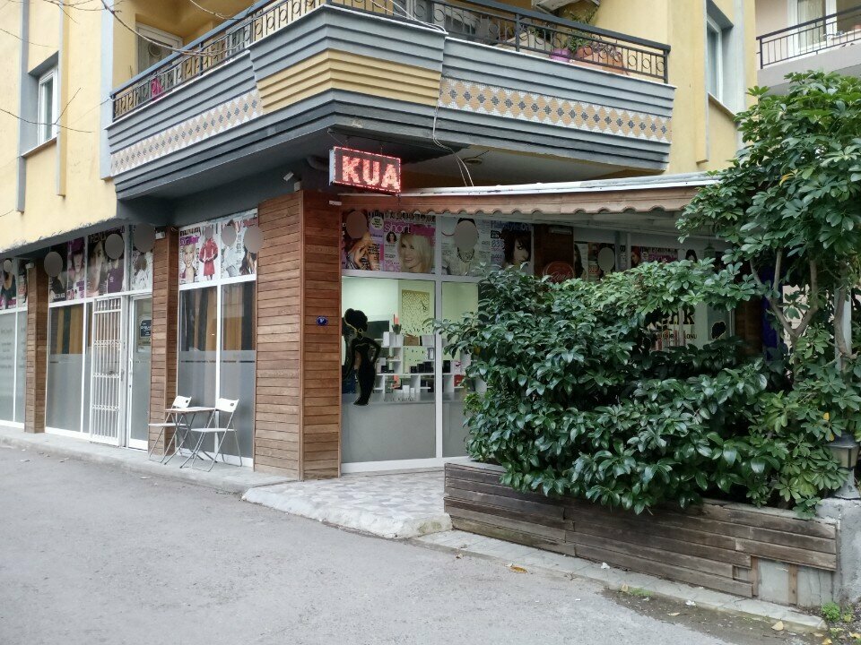 Kuaförler Renk, İzmir, foto