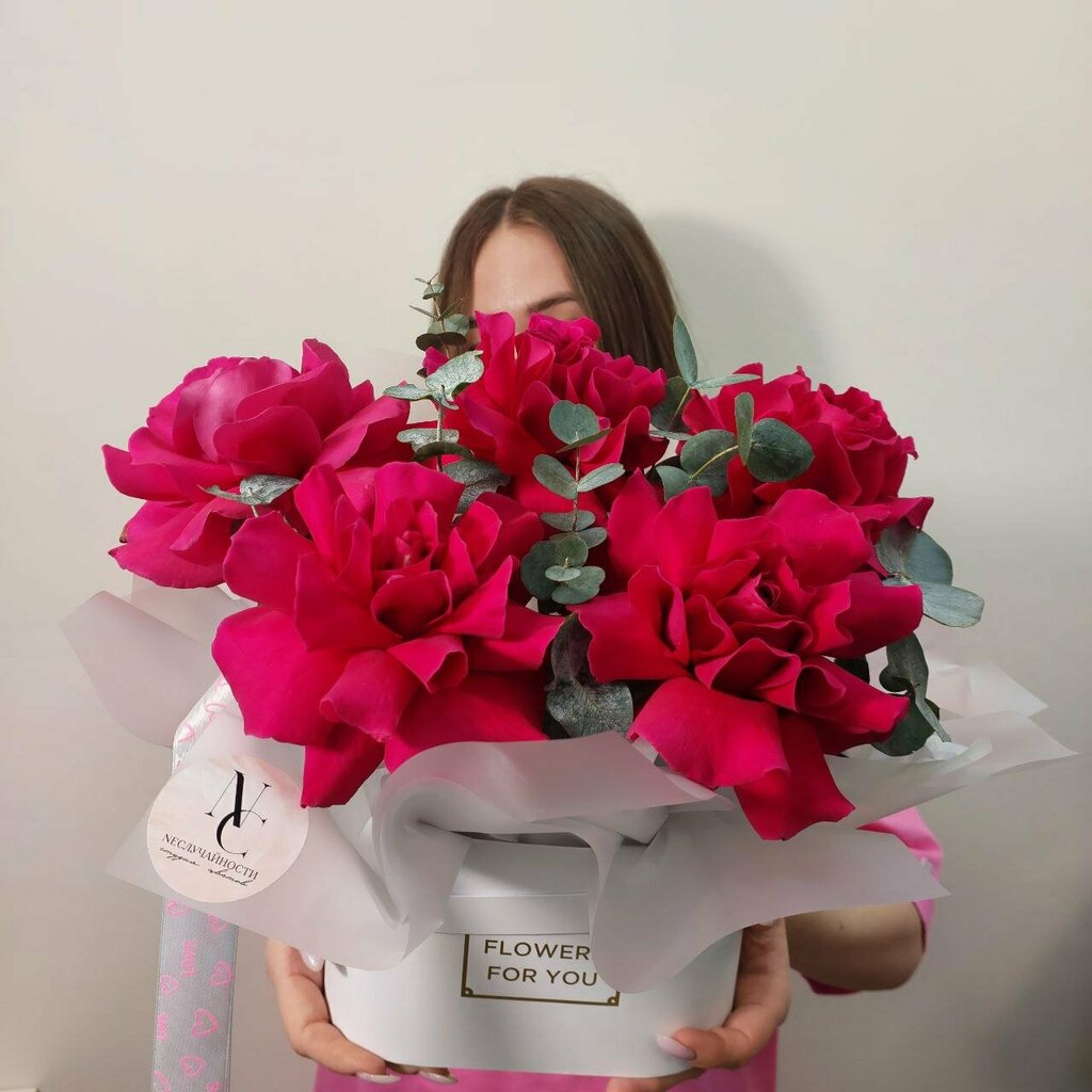 Çiçek teslimatı Nesluchainosti, Kazan, foto