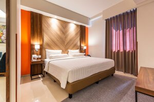 Great Diponegoro Hotel Surabaya (East Java, Surabaya City, Сity of Surabaya, Raya Diponegoro), otel  Surabaya'dan