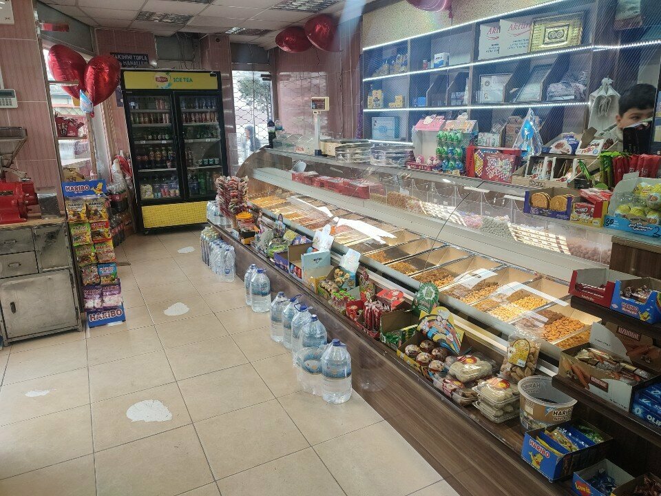 Kuruyemiş, atıştırmalık, kuru meyve Sedir Kuruyemiş, Ankara, foto