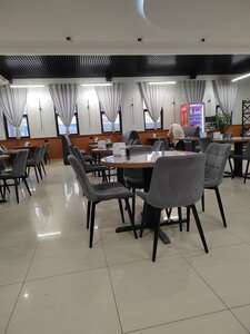 У Саши (ulitsa Mikoyana No:2Б, posyolok Sanamer), kafe  Stavropolski krayından