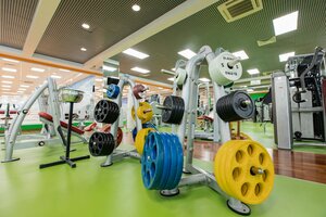 Gold's Fitness (Kazanskoye Highway No:11, Nizhniy Novgorod), fitness kulüpleri  Nijni Novgorod'dan