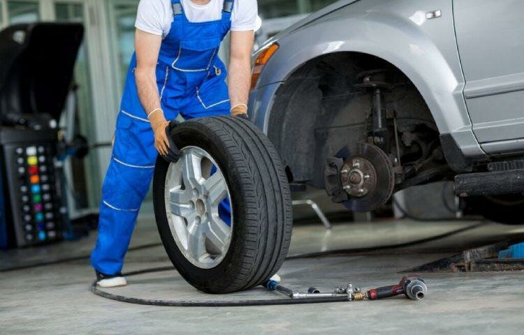 Otomobil servisi AutoMaster Plast, Plast, foto