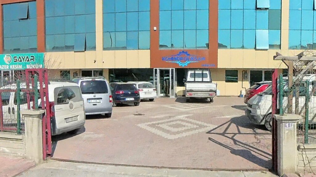 Sanayi ekipmanları firmaları Konhidroliksan Faruk Usta Konhidrolik Pres, Konya, foto
