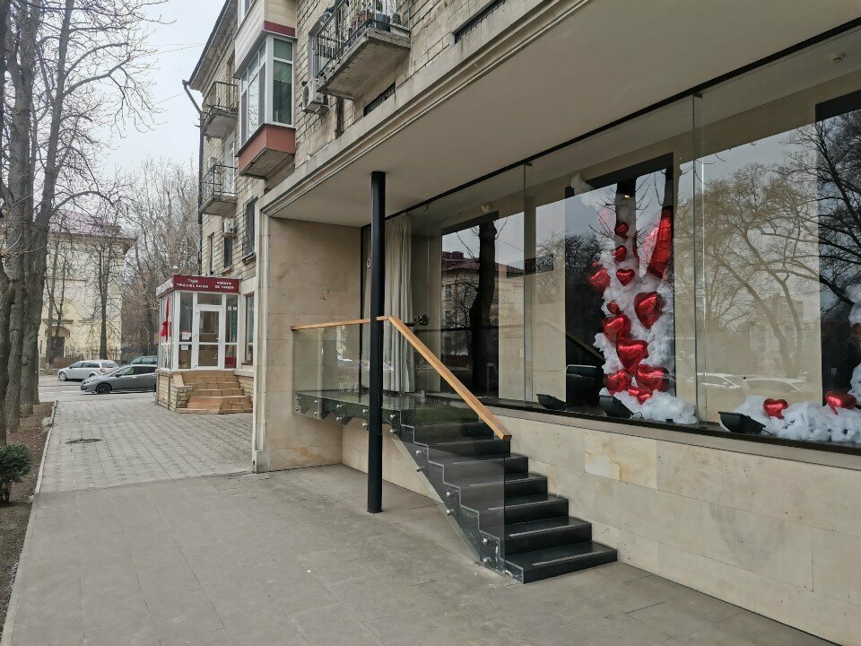 Kuyumcular Fleur de Lis, Kişinev, foto