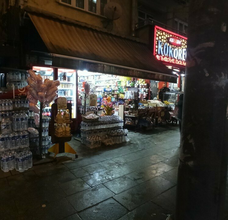 Kuruyemiş, atıştırmalık, kuru meyve Bostan Kuruyemiş, İstanbul, foto