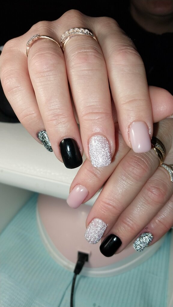 Manikür-pedikür Khorikovanails, Anapa, foto