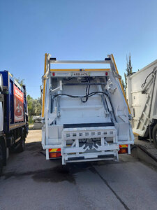 Авторемонт (Sevastopol, Balaklavskiy District, Town of Inkerman), otomobil servisi  İnkerman'dan
