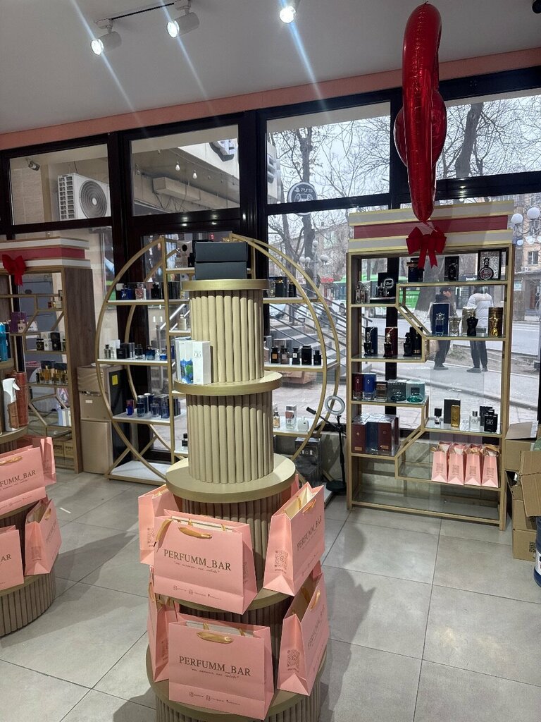 Kozmetik ve parfümeri mağazaları Perfum bar, Çimkent (Şımkent), foto