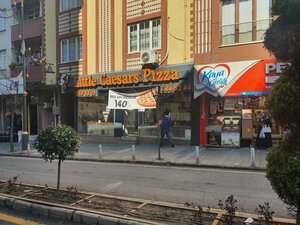 Little Caesars Pizza (Sultan Selim Mah., Gümüşhane Cad., No:28, Kağıthane, İstanbul), pizzacılar  İstanbul'dan