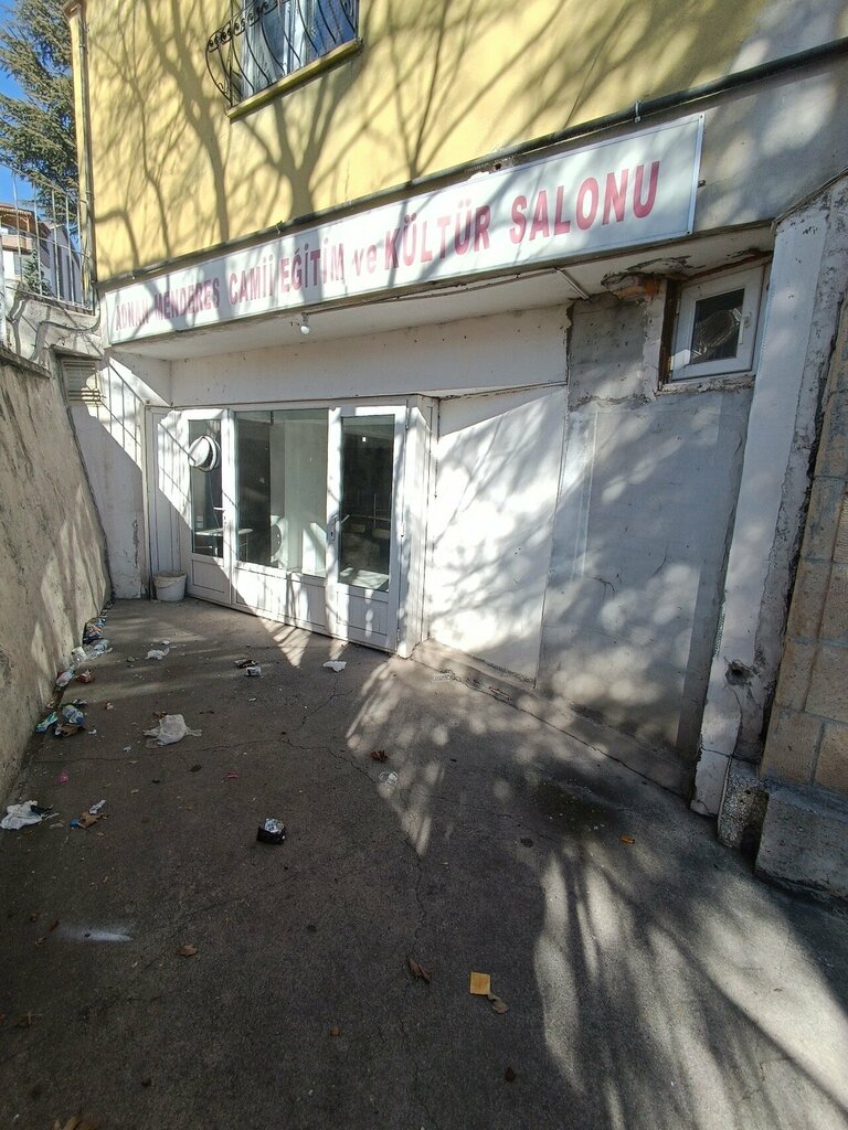 Eğitim merkezleri Adnan Menderes Cami Eğitim Ve Kültür Salonu, Ankara, foto