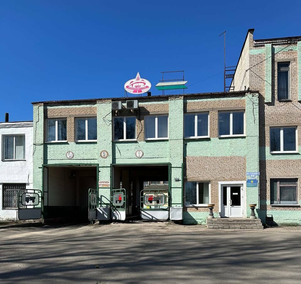 Kamyonların onarımı V-service, Vitebsk, foto