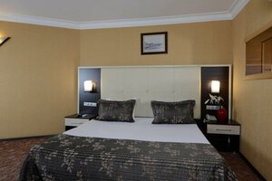 Ismira Hotel (İzmir, Konak, Gazi Osman Paşa Blv., 28), otel  İzmir'den