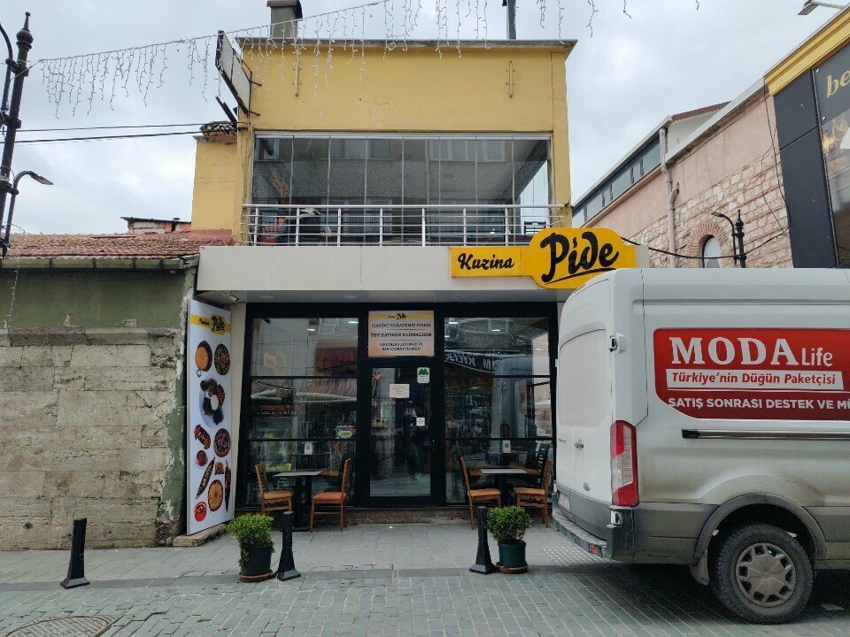 Kafe Kuzina Pide, İstanbul, foto