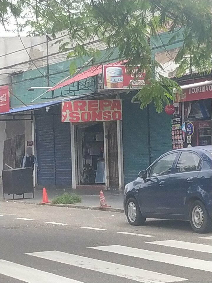 Satış ofisi Arepa y sonso, Santa‑Krus, foto