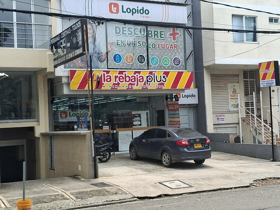 Eczaneler La rebaja plus, Cali, foto