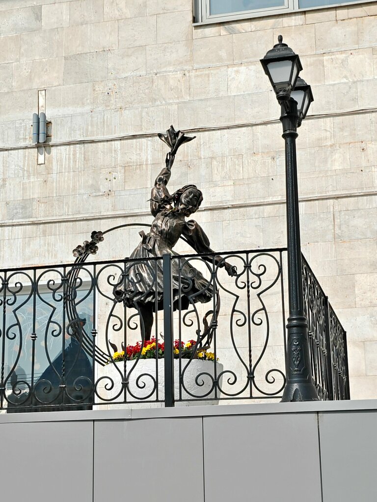 Turistik yerler Танцовщица, Tomsk, foto