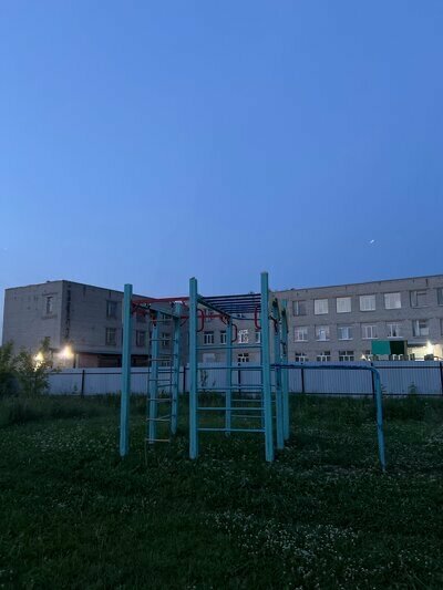 Oyun alanı Playground, Yaroslavskaya oblastı, foto