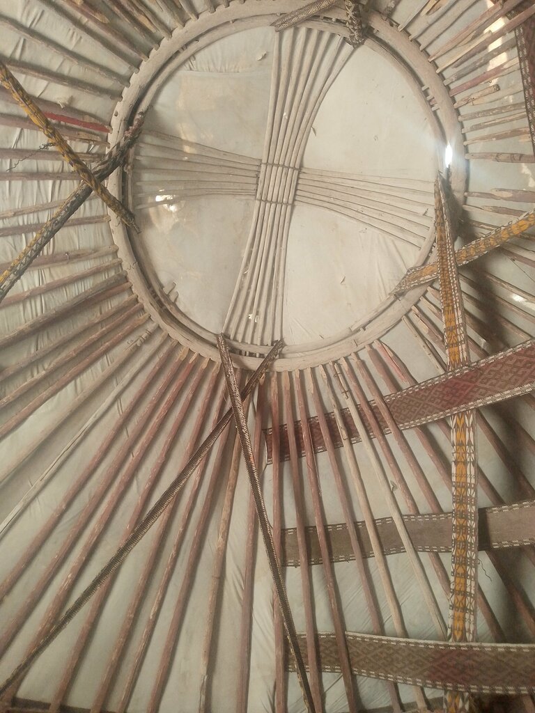 Pınar, çay Hot Spring, Karakalpakistan, foto