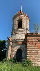 Church of the Life-Giving Trinity (Ryazan Region, Yermishinskiy rayon, Nadezhkinskoye selskoye poseleniye, derevnya Akayevo), ortodoks kiliseleri  Riazanskaya oblastından