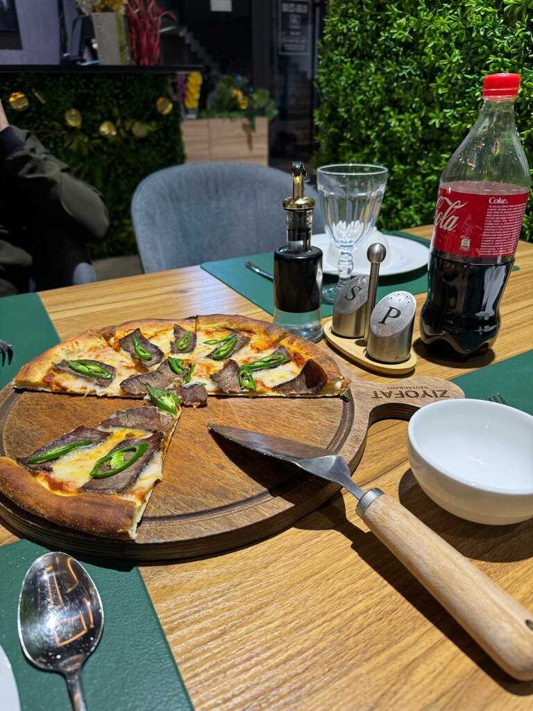Restoran Ziyofat, Gezelkent, foto