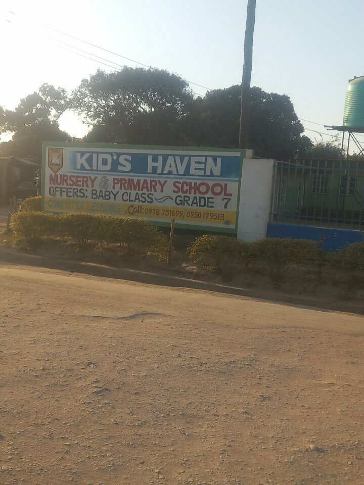 Ortaokul Kids Haven Nursery & Primary School, Lusaka, foto