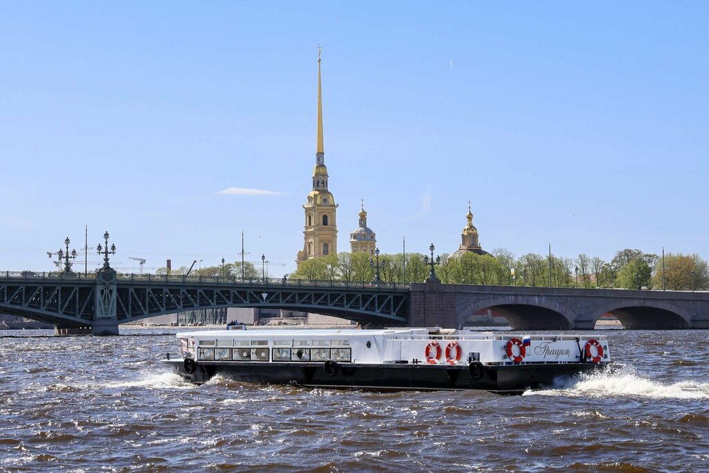 Tekne kiralama Grazia, Saint‑Petersburg, foto