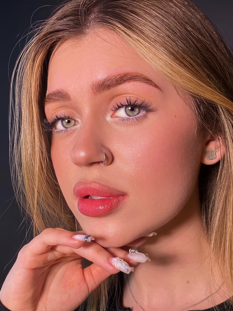 Kaş ve kirpik salonu ItsKsuu брови & ресницы, Saint‑Petersburg, foto