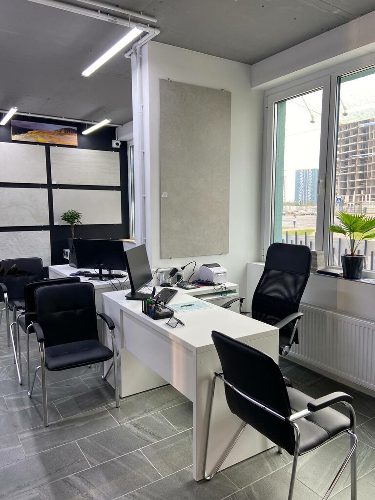 Porselen granit Foir Group, Minsk, foto