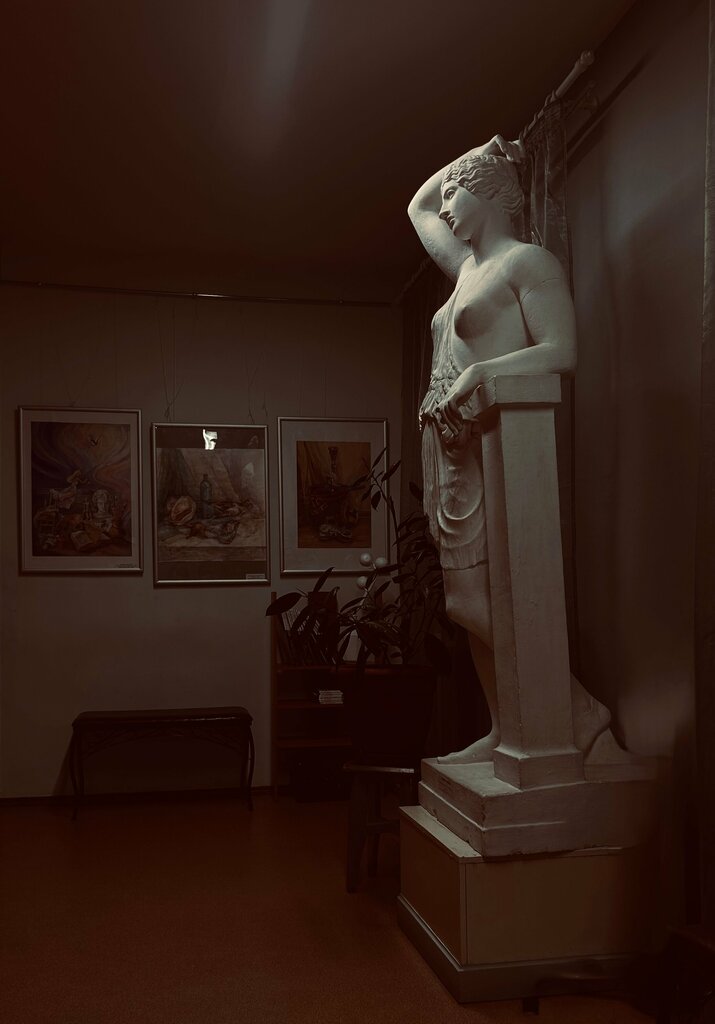 Sanat okulları Detskaya khudozhestvennaya shkola im. A. A. Bolshakova, Velikie Luky, foto