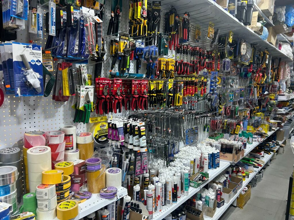 Yapı hipermarketi Эв Строймаркет, Moskova, foto